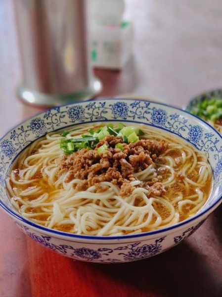 热汤面条怎么做好吃_家常热汤面条做法大全-第3张图片-山城妙识