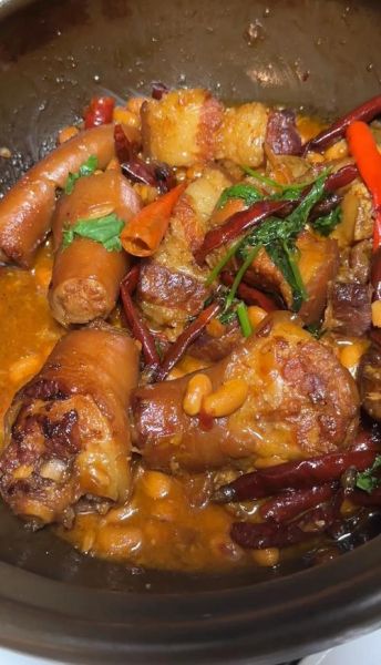 烧猪尾巴家常做法大全_猪尾巴怎么烧才软糯入味-第1张图片-山城妙识