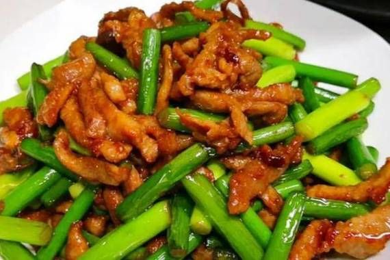 蒜苔炒肉蒜苔需要焯水吗_焯水技巧与口感解析-第3张图片-山城妙识