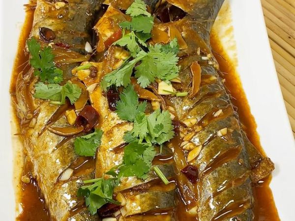 炖鲅鱼的家常做法窍门_鲅鱼怎么炖不腥-第2张图片-山城妙识 炖鲅鱼的家常做法窍门_鲅鱼怎么炖不腥-第2张图片-山城妙识