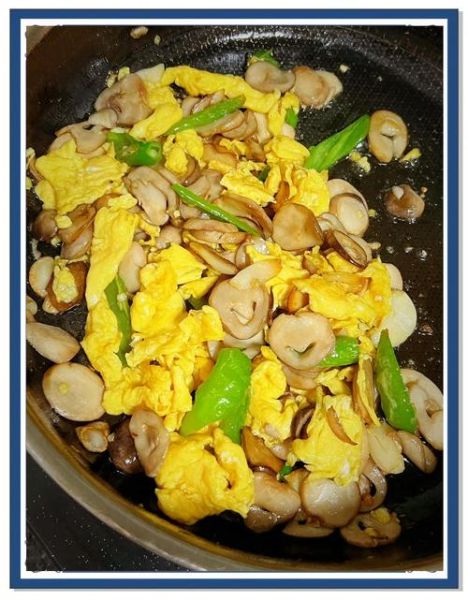 鲜草菇怎么做好吃_草菇炒什么最香-第3张图片-山城妙识 鲜草菇怎么做好吃_草菇炒什么最香-第3张图片-山城妙识