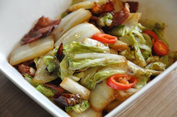 辣白菜和什么一起做好吃_辣白菜炒什么最下饭-第2张图片-山城妙识 辣白菜和什么一起做好吃_辣白菜炒什么最下饭-第2张图片-山城妙识