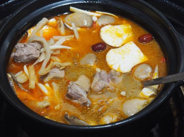 酸萝卜炖老鸭汤怎么做_正宗川味做法-第3张图片-山城妙识