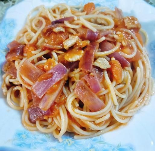 番茄肉酱意大利面怎么做_正宗番茄肉酱意面配方-第1张图片-山城妙识