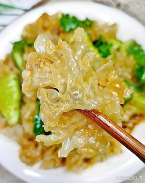 炒银耳的家常做法_银耳怎么炒才脆嫩-第1张图片-山城妙识