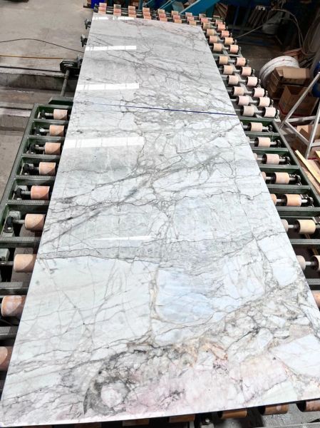 鱼肚灰天然大理石多少钱一平_鱼肚灰大理石优缺点-第1张图片-山城妙识