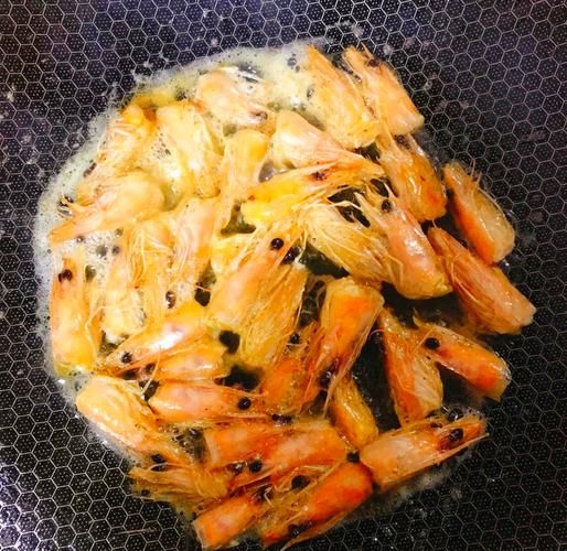 家庭虾粥怎么煮_虾粥去腥技巧-第1张图片-山城妙识 家庭虾粥怎么煮_虾粥去腥技巧-第1张图片-山城妙识