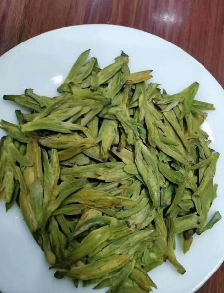 西湖龙井怎么泡_西湖龙井泡茶水温多少度-第3张图片-山城妙识 西湖龙井怎么泡_西湖龙井泡茶水温多少度-第3张图片-山城妙识