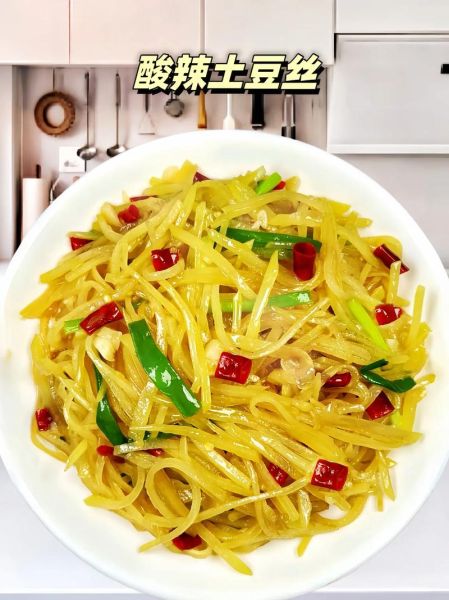 酸菜炒土豆丝怎么做_酸菜炒土豆丝用焯水吗-第1张图片-山城妙识