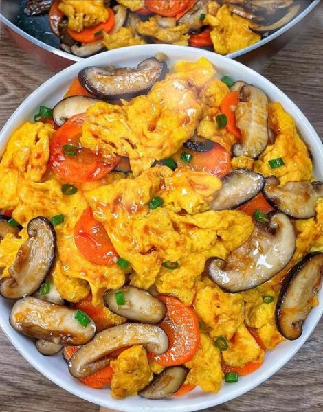 香菇炒鸡蛋怎么炒好吃_香菇炒鸡蛋的营养价值-第1张图片-山城妙识 香菇炒鸡蛋怎么炒好吃_香菇炒鸡蛋的营养价值-第1张图片-山城妙识