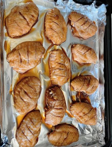 电烤箱烤鸡翅温度时间_烤鸡翅怎么腌制才入味-第2张图片-山城妙识 电烤箱烤鸡翅温度时间_烤鸡翅怎么腌制才入味-第2张图片-山城妙识