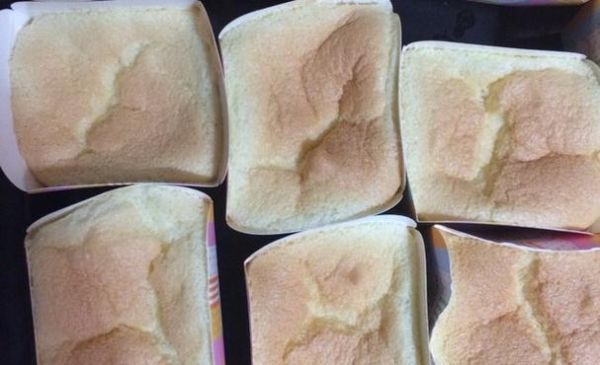 北海道戚风蛋糕和普通戚风蛋糕区别_哪个更好吃-第1张图片-山城妙识