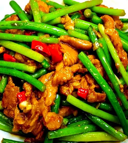 蒜片炒肉怎么做_蒜片炒肉的家常做法-第2张图片-山城妙识