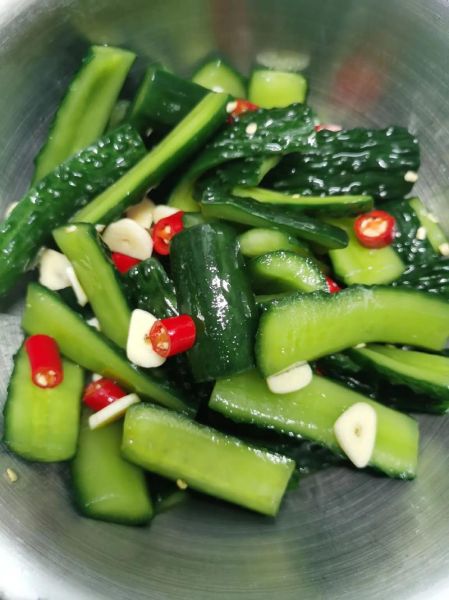 腌黄瓜条怎么做才脆_腌黄瓜条需要焯水吗-第2张图片-山城妙识