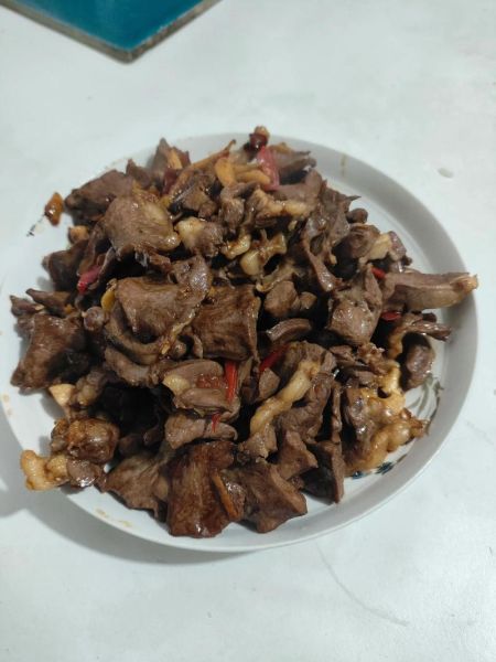 猪心怎么炒好吃又不腥_猪心去腥技巧-第1张图片-山城妙识 猪心怎么炒好吃又不腥_猪心去腥技巧-第1张图片-山城妙识