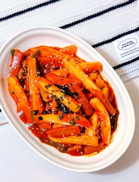 韩式辣酱炒年糕怎么做_韩式辣酱炒年糕热量高吗-第1张图片-山城妙识