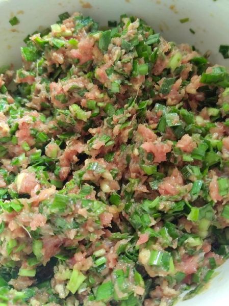 韭菜肉水饺馅怎么做_韭菜猪肉馅怎么调好吃-第1张图片-山城妙识 韭菜肉水饺馅怎么做_韭菜猪肉馅怎么调好吃-第1张图片-山城妙识