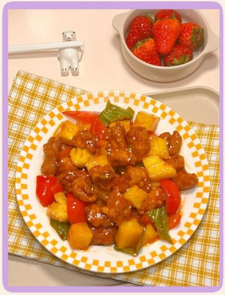 菠萝咕噜肉怎么做_家常做法步骤详解-第1张图片-山城妙识 菠萝咕噜肉怎么做_家常做法步骤详解-第1张图片-山城妙识