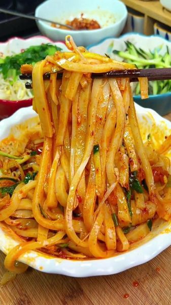 面皮怎么做才筋道_凉皮和面皮区别-第3张图片-山城妙识