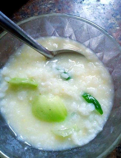 青菜粥热量高吗_减肥可以吃吗-第2张图片-山城妙识 青菜粥热量高吗_减肥可以吃吗-第2张图片-山城妙识