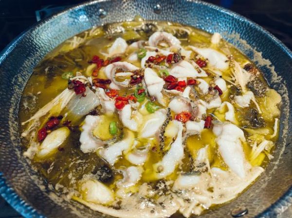 酸菜鱼最正宗的做法_酸菜鱼怎么做才好吃-第2张图片-山城妙识