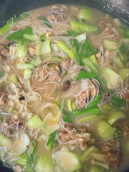 红薯粉怎么做_正宗手工红薯粉的制作步骤-第1张图片-山城妙识