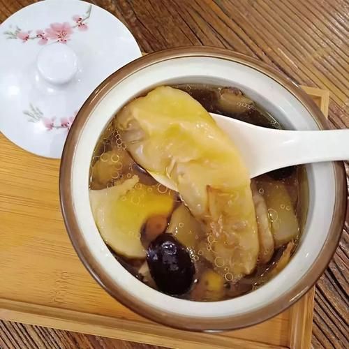 鱼肚煲汤的做法大全_鱼肚煲汤怎么做好吃-第2张图片-山城妙识 鱼肚煲汤的做法大全_鱼肚煲汤怎么做好吃-第2张图片-山城妙识