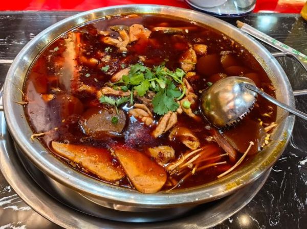 兔肉火锅怎么做_兔肉火锅用什么底料-第3张图片-山城妙识