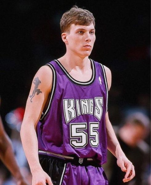 贾森威廉姆斯球衣在哪买_贾森威廉姆斯球衣真假辨别-第1张图片-山城妙识