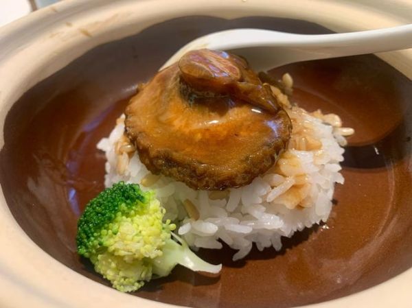 鲍鱼饭热量高吗_鲍鱼饭减肥能吃吗-第1张图片-山城妙识 鲍鱼饭热量高吗_鲍鱼饭减肥能吃吗-第1张图片-山城妙识