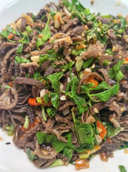 家常爆炒毛肚怎么做_爆炒毛肚焯水还是直接炒-第3张图片-山城妙识