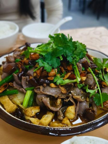 鸭胗怎么煮又软又脆_鸭胗焯水还是直接煮-第1张图片-山城妙识