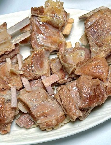 清炖羊排萝卜汤的做法窍门_羊排去膻技巧-第3张图片-山城妙识