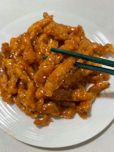 红烧里脊肉的家常做法_怎么做才嫩-第1张图片-山城妙识