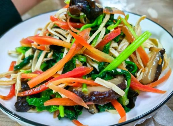 素炒什锦菜名寓意是什么_素炒什锦菜营养价值高吗-第1张图片-山城妙识 素炒什锦菜名寓意是什么_素炒什锦菜营养价值高吗-第1张图片-山城妙识