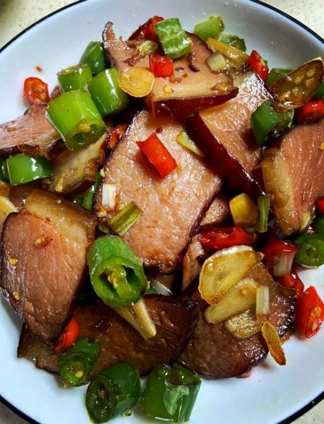 腊肉怎么做好吃_腊肉的家常吃法窍门-第1张图片-山城妙识 腊肉怎么做好吃_腊肉的家常吃法窍门-第1张图片-山城妙识