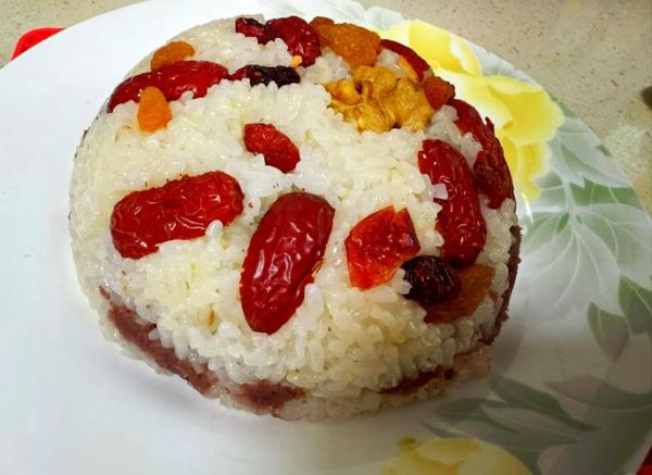 红糖糯米八宝饭怎么做_八宝饭蒸多久才软糯-第2张图片-山城妙识 红糖糯米八宝饭怎么做_八宝饭蒸多久才软糯-第2张图片-山城妙识