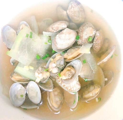 蛤蜊海鲜汤怎么做_蛤蜊海鲜汤去沙技巧-第1张图片-山城妙识 蛤蜊海鲜汤怎么做_蛤蜊海鲜汤去沙技巧-第1张图片-山城妙识
