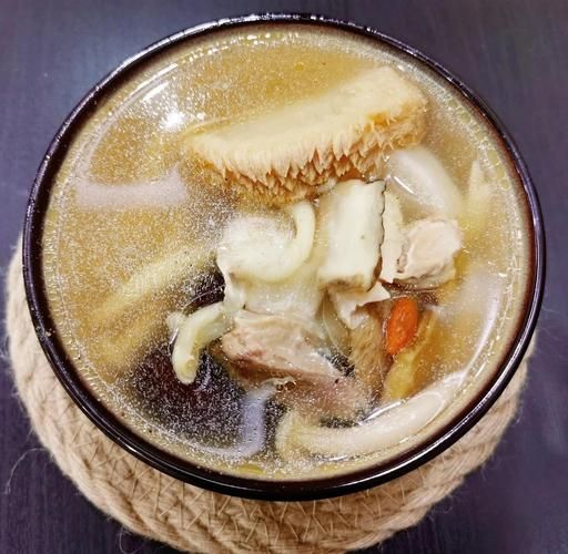 猴头菇煲汤怎么搭配_猴头菇煲汤配什么食材好-第2张图片-山城妙识