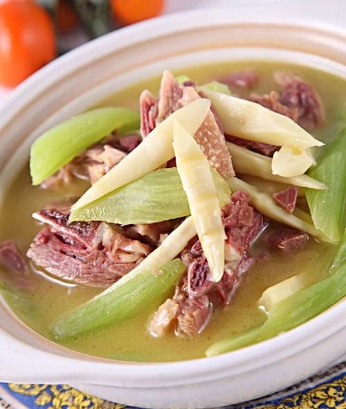 鸭子炖冬笋的营养价值_适合什么人吃-第2张图片-山城妙识