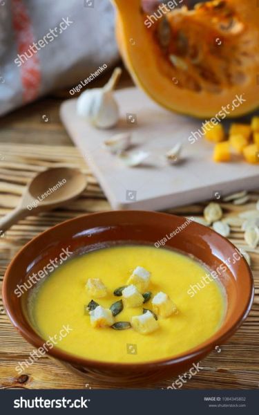 how_to_make_creamy_pumpkin_soup_vegan-第2张图片-山城妙识