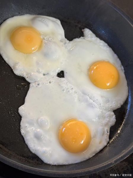 油煎荷包蛋怎么做_荷包蛋不粘锅技巧-第1张图片-山城妙识 油煎荷包蛋怎么做_荷包蛋不粘锅技巧-第1张图片-山城妙识