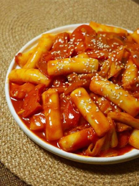 韩式炒年糕可以放什么配菜_怎么搭配才好吃-第1张图片-山城妙识