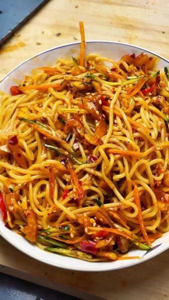 凉拌面怎么做最好吃_凉拌面图片大全-第2张图片-山城妙识 凉拌面怎么做最好吃_凉拌面图片大全-第2张图片-山城妙识