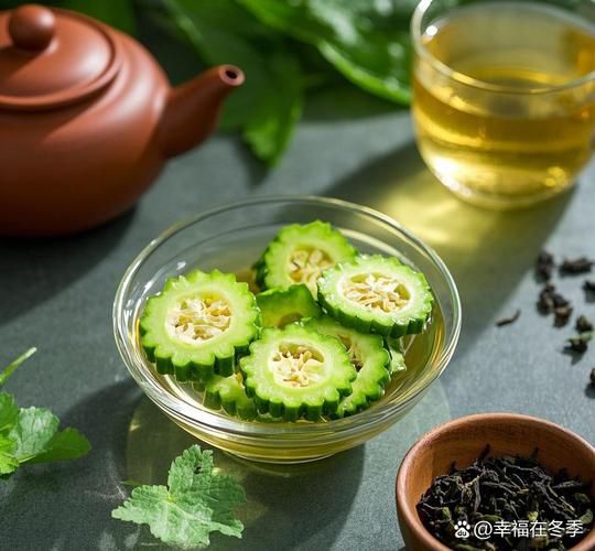 苦瓜片和什么搭配最好_苦瓜片搭配什么泡水-第1张图片-山城妙识 苦瓜片和什么搭配最好_苦瓜片搭配什么泡水-第1张图片-山城妙识