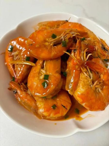 蒜香茄汁大虾怎么做_茄汁大虾蒜香秘诀-第1张图片-山城妙识
