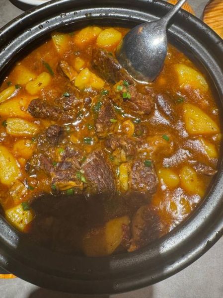 牛肉怎么炖才软烂_家常牛肉配料有哪些-第2张图片-山城妙识 牛肉怎么炖才软烂_家常牛肉配料有哪些-第2张图片-山城妙识