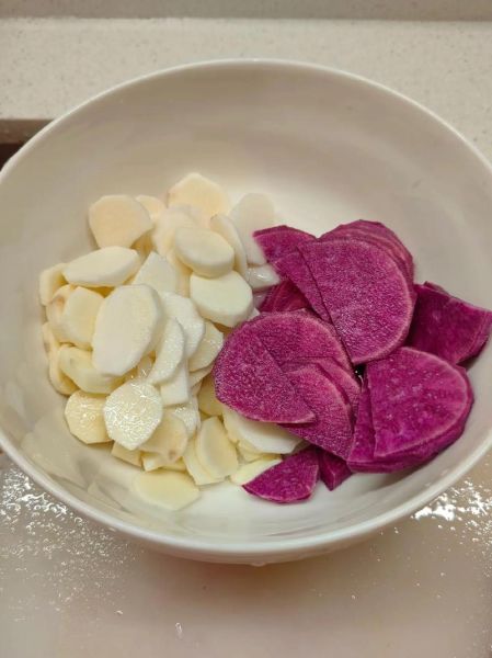 紫薯粥的功效与作用禁忌_紫薯粥什么人不能吃-第2张图片-山城妙识