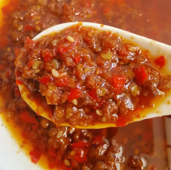 自制牛肉辣酱怎么做_牛肉辣酱保存多久-第2张图片-山城妙识 自制牛肉辣酱怎么做_牛肉辣酱保存多久-第2张图片-山城妙识