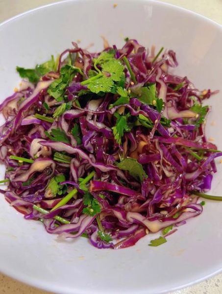 紫甘蓝生吃还是熟吃_紫甘蓝怎么凉拌好吃-第3张图片-山城妙识
